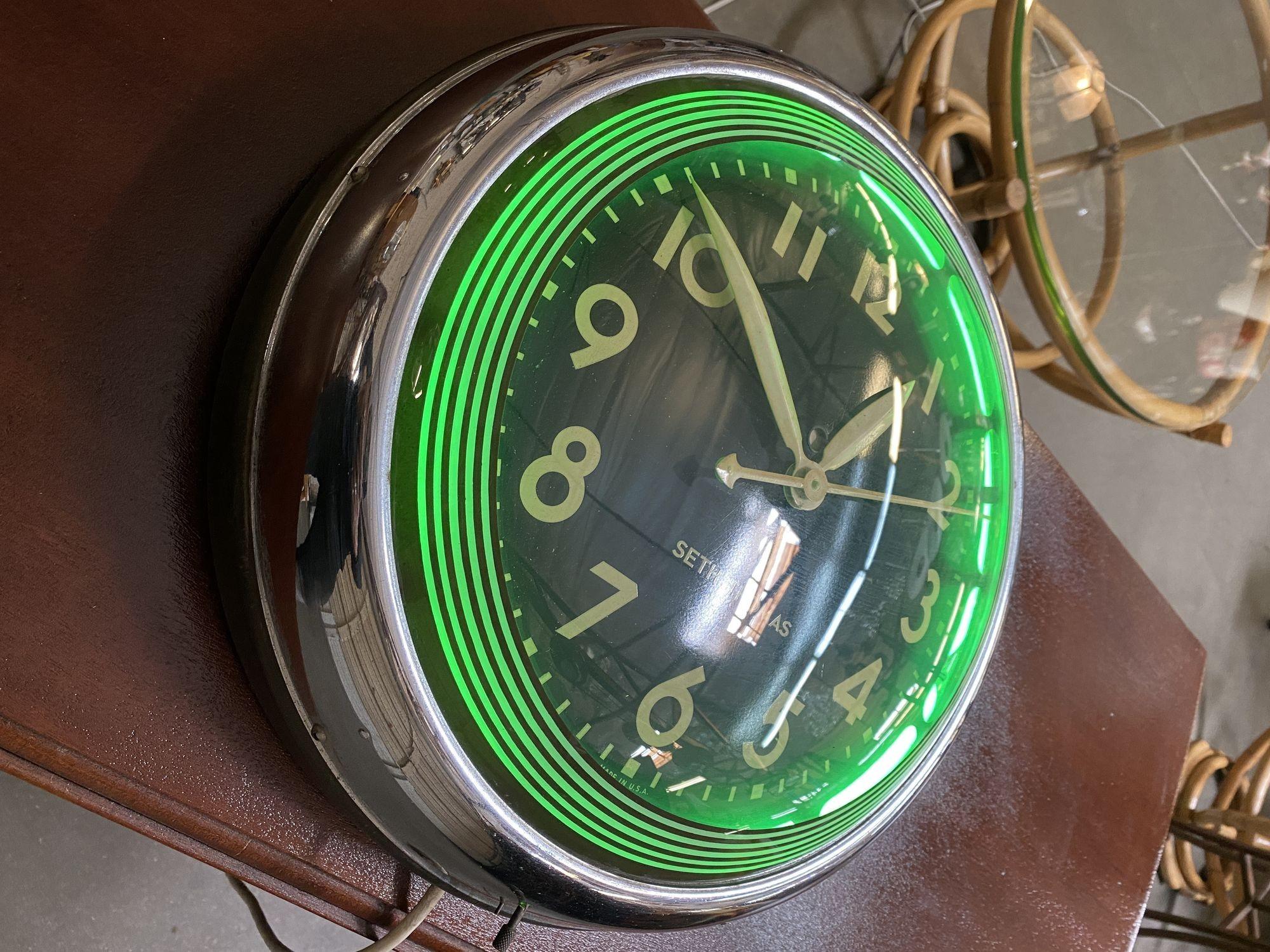 Chrome Art Deco "Chrono Lite-12" Commercial Neon Wall Clock by Seth ...