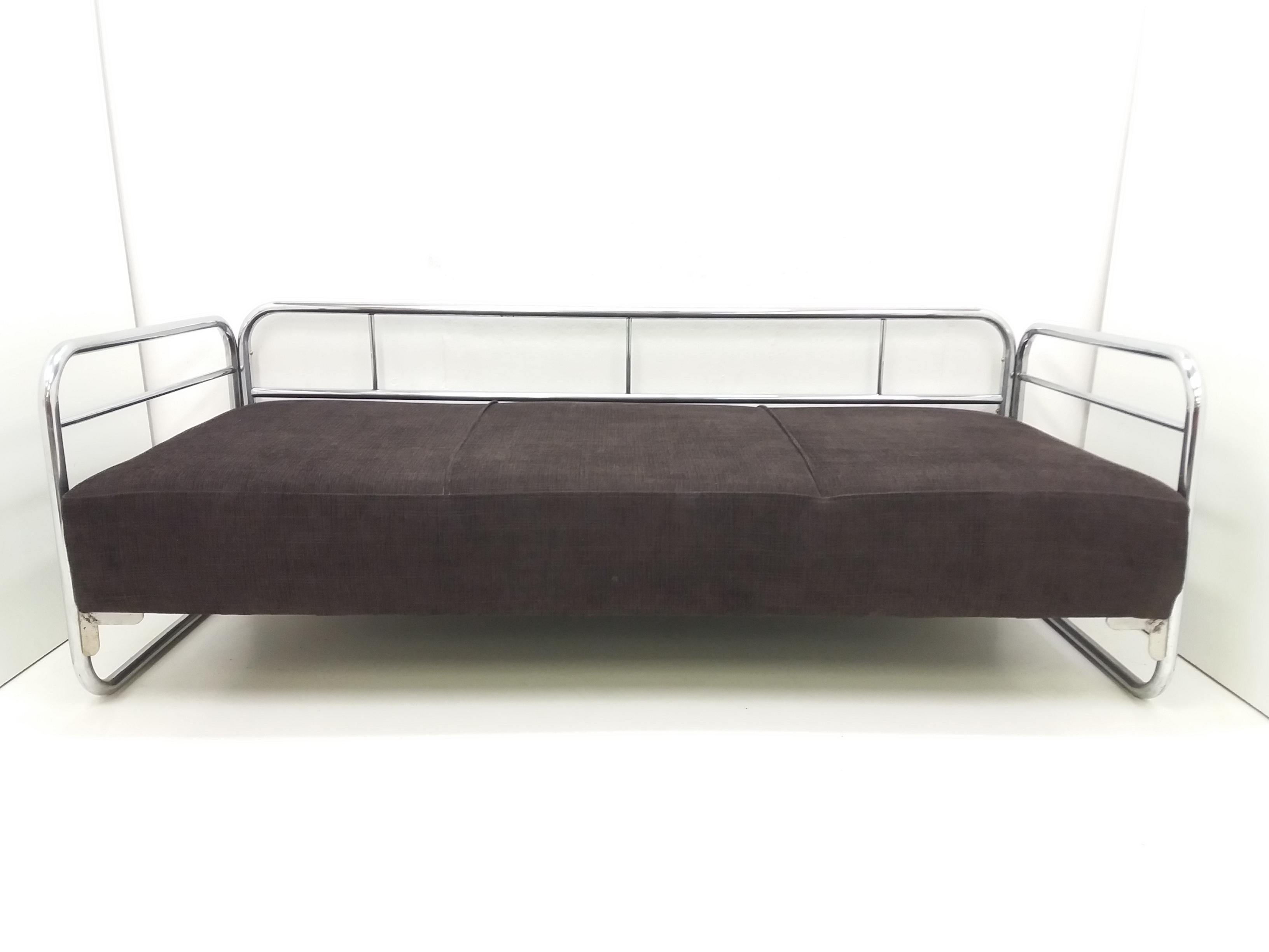 Chrome Bauhaus Robert Slezák 3-Seater Sofa, 1940s at 1stDibs | bauhaus ...