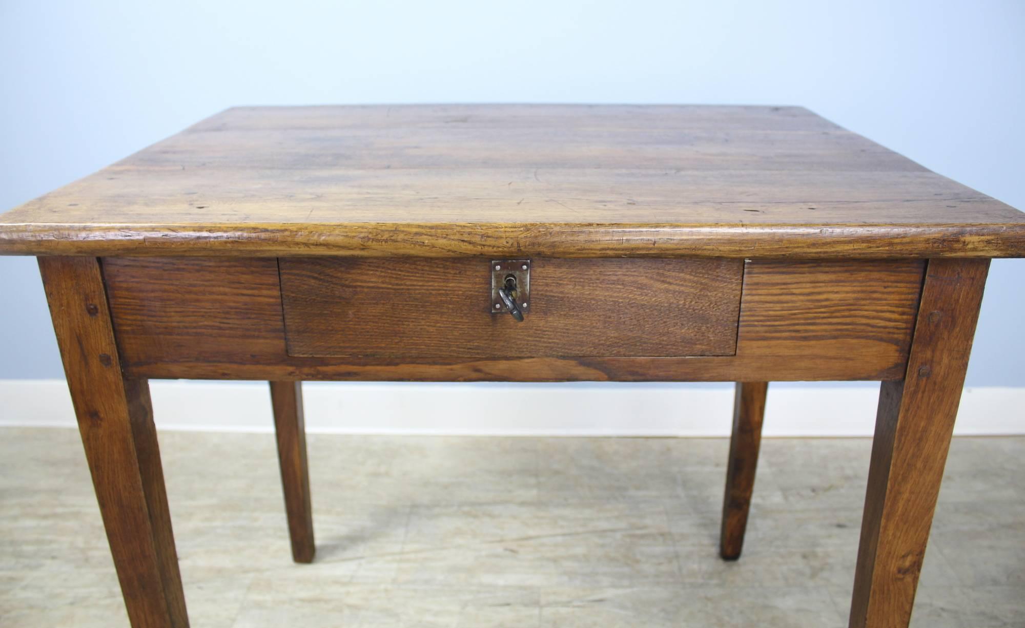 Chunky Antique Oak Side Table at 1stDibs | vintage oak side table ...