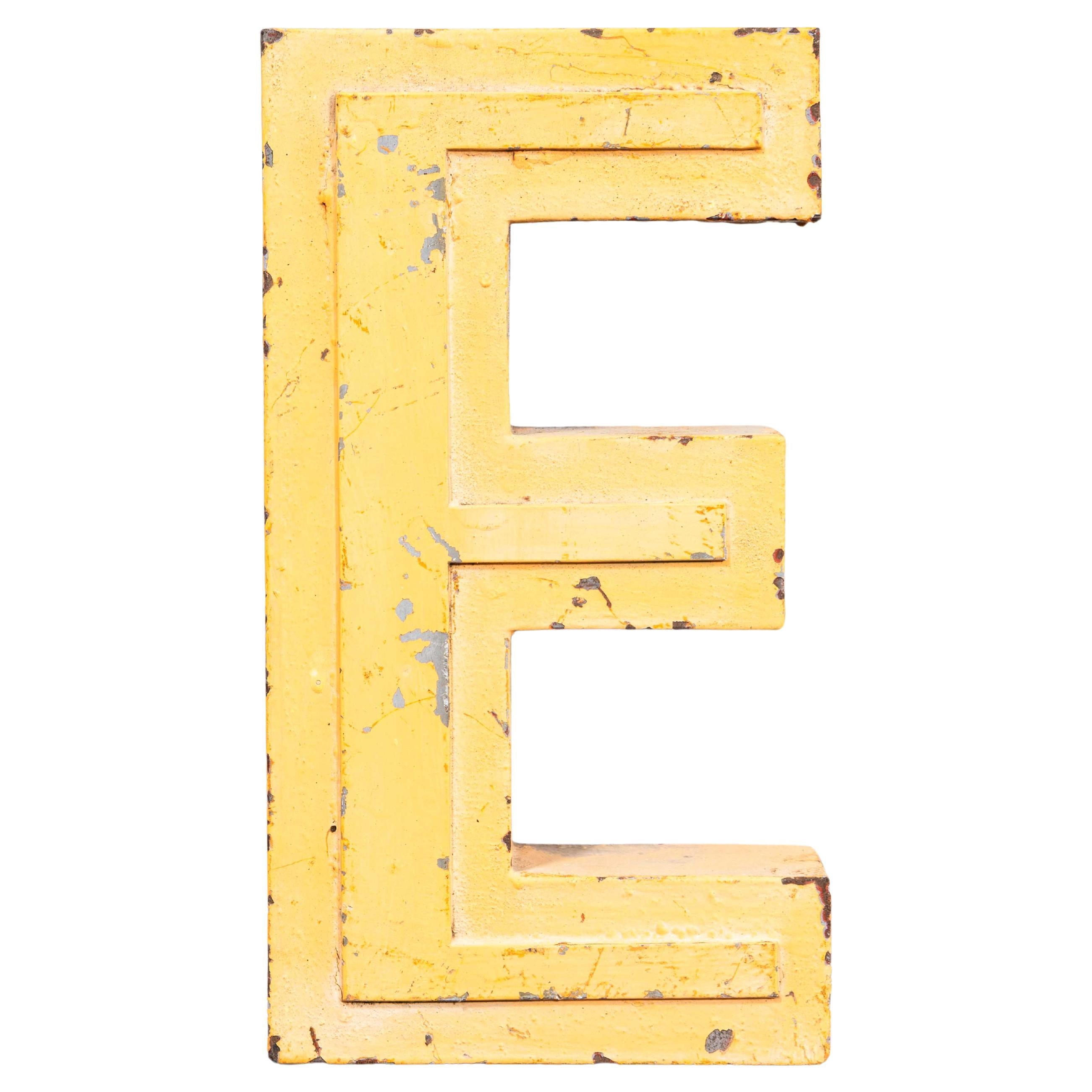 Chunky Vintage French Signage Letter - Medium E For Sale at 1stDibs