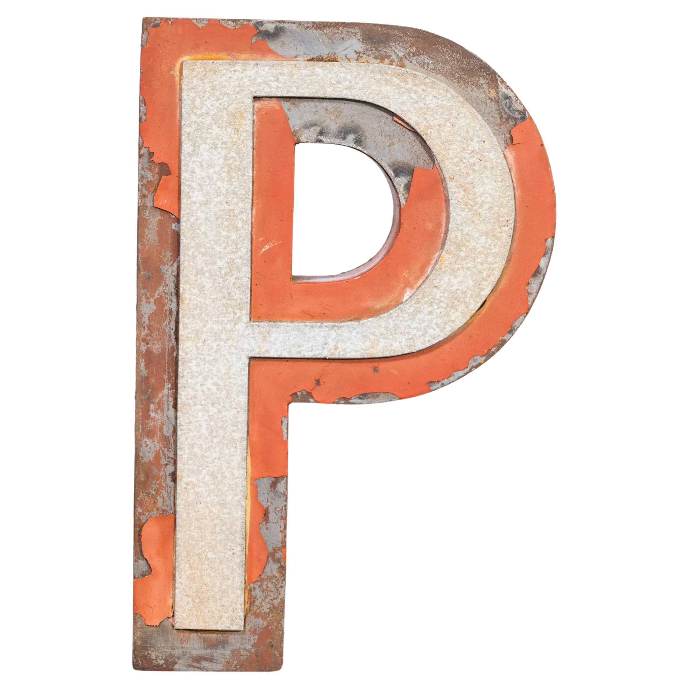 Chunky Vintage French Signage Letter - Medium P For Sale at 1stDibs