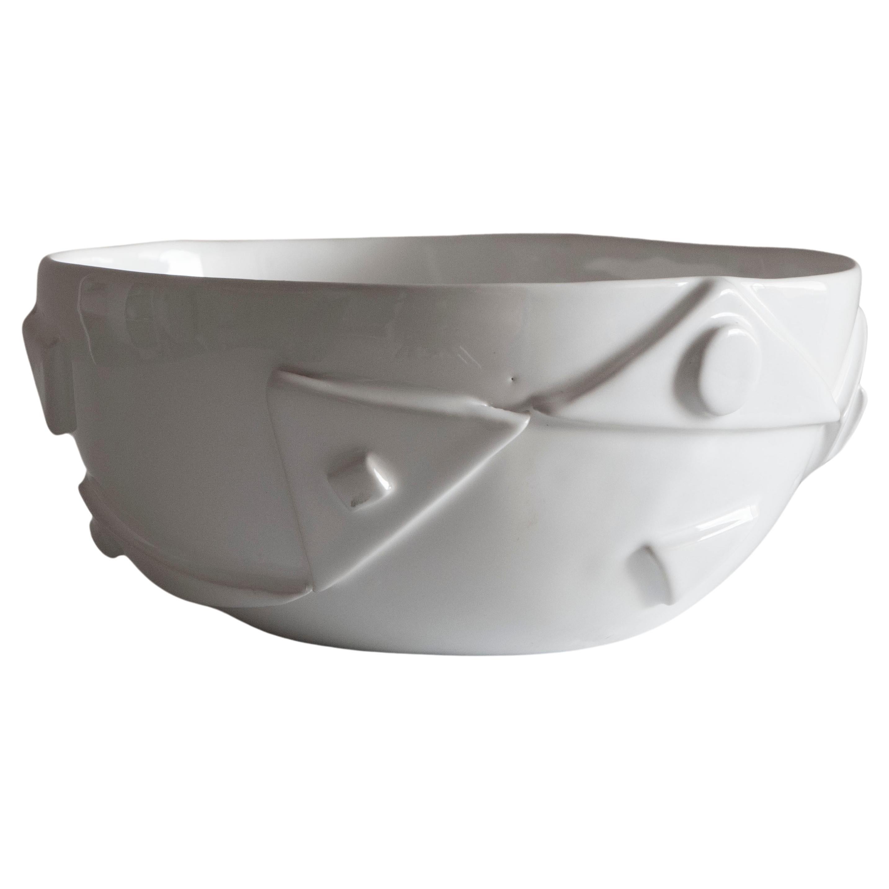 white ceramic bowl with embossed triangle decoration For Sale at 1stDibs