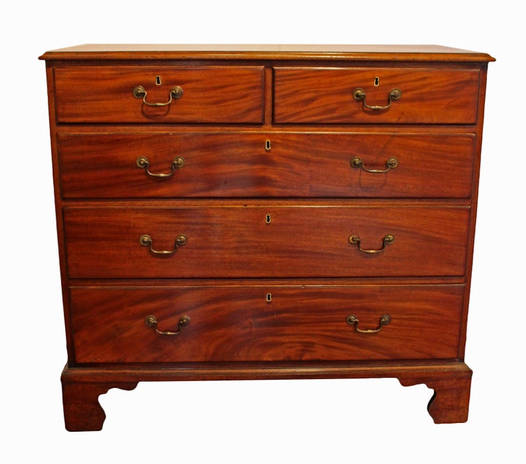 Circa 1770 Mahogany Chest of Drawers at 1stDibs