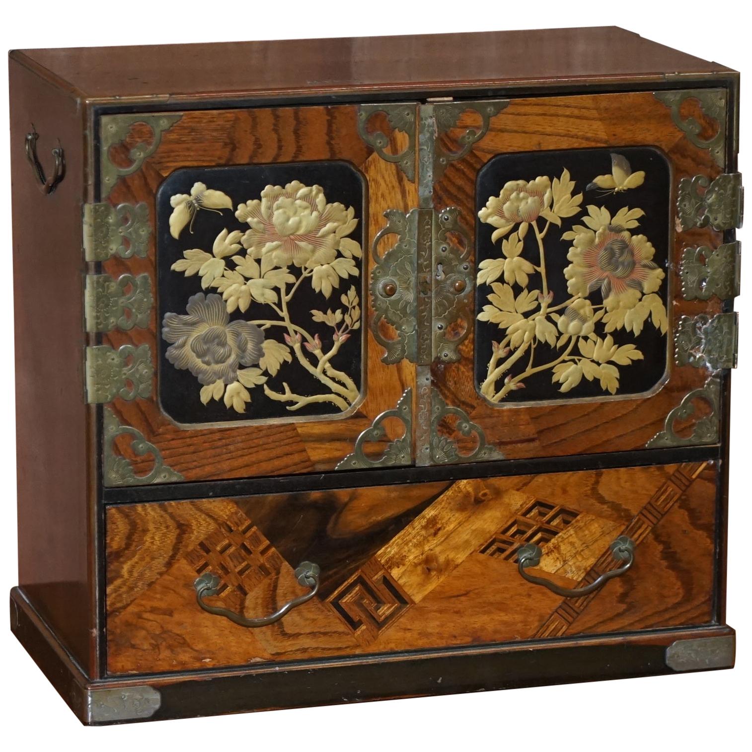 Chinese Calamanda Speciamine Wood Collectors Chest of Drawers Chest ...