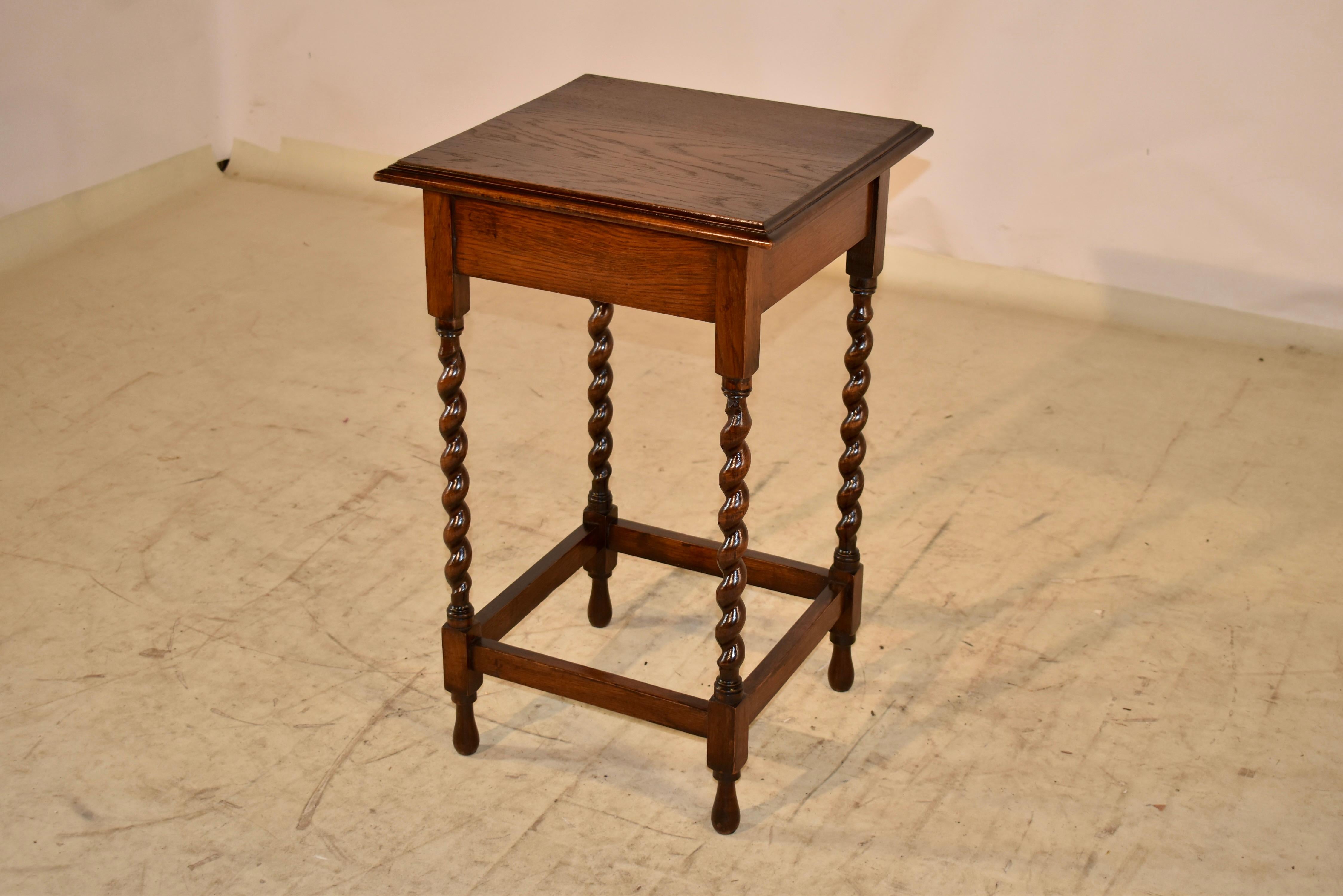 English Oak Side Table, circa 1900 For Sale at 1stDibs