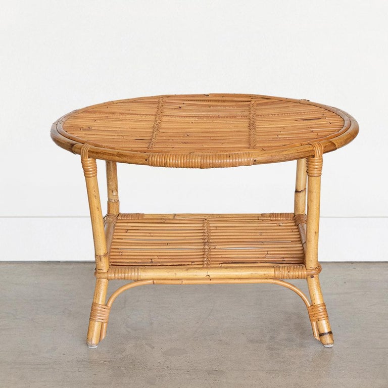 Circular Italian Rattan Side Table For Sale at 1stDibs