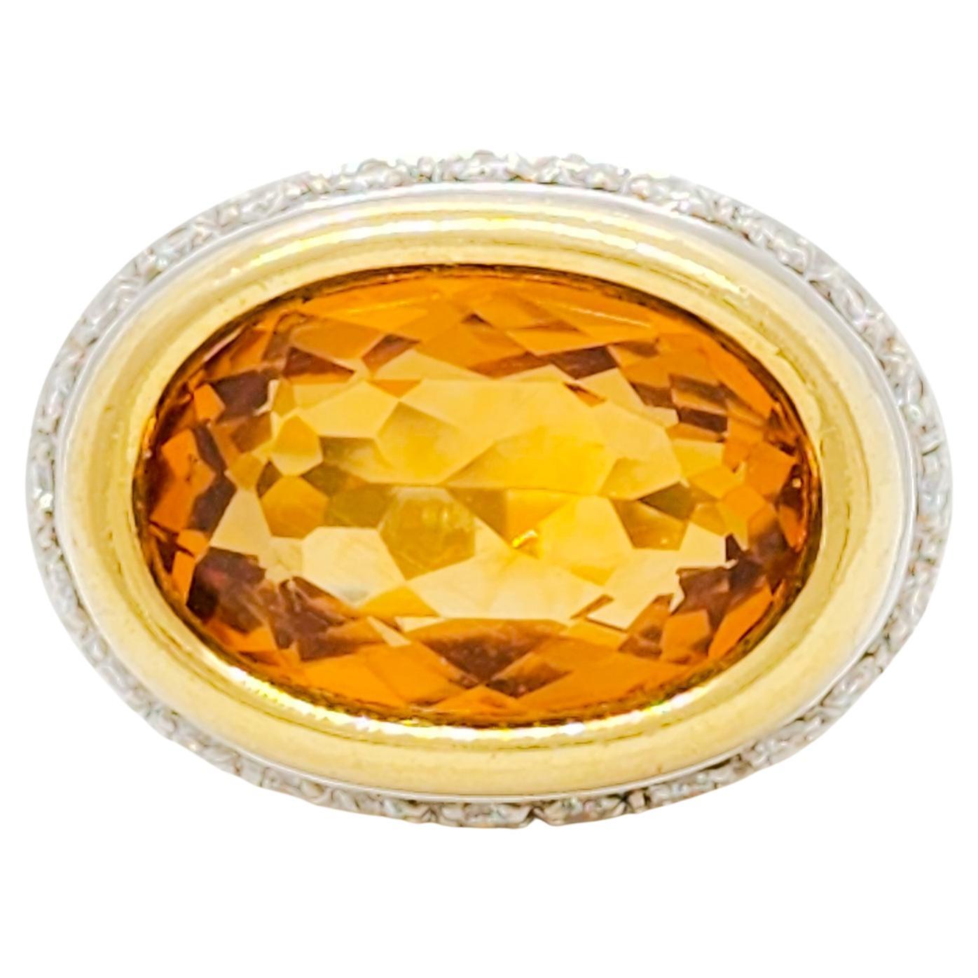 Oval Citrine and Diamond Ring in 18K Gold For Sale at 1stDibs