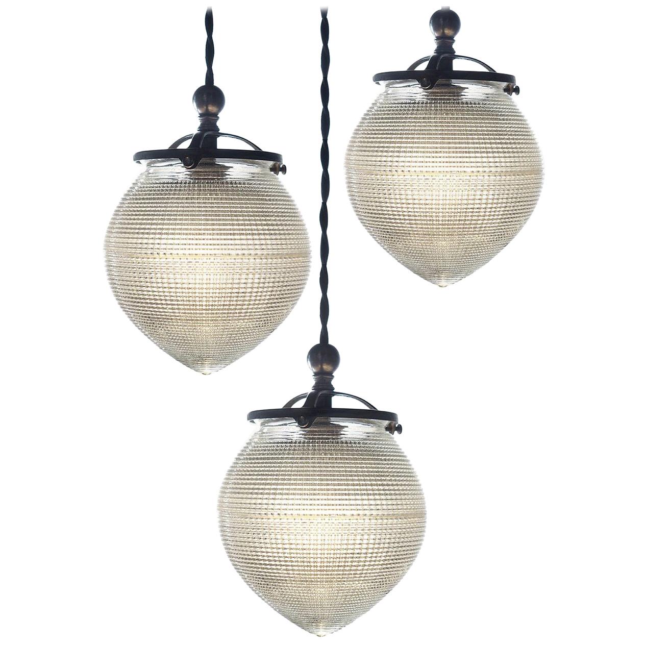 Classic Acorn Prismatic Pendants For Sale at 1stDibs