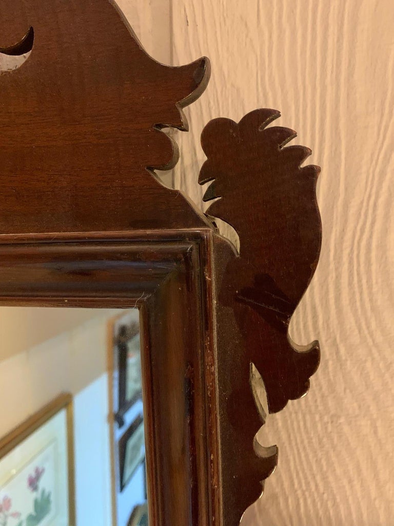Classic Antique Chippendale Carved Mahogany Mirror For Sale at 1stDibs