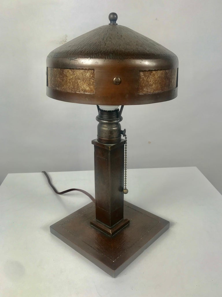 Classic Arts and Crafts Roycroft Hammered Copper and Mica Table Lamp at ...
