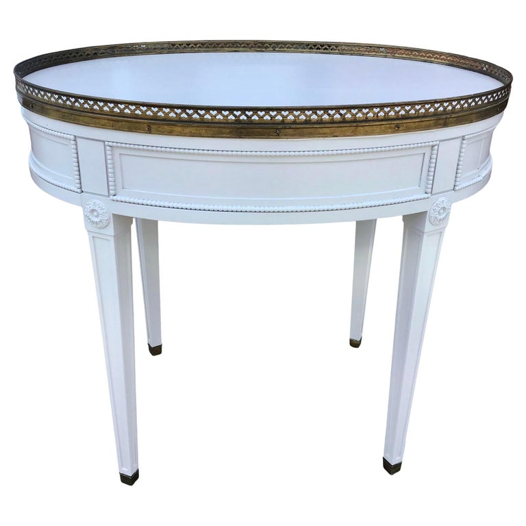 Classic French Louis XVI Oval Side Table with Drawer For Sale at 1stDibs