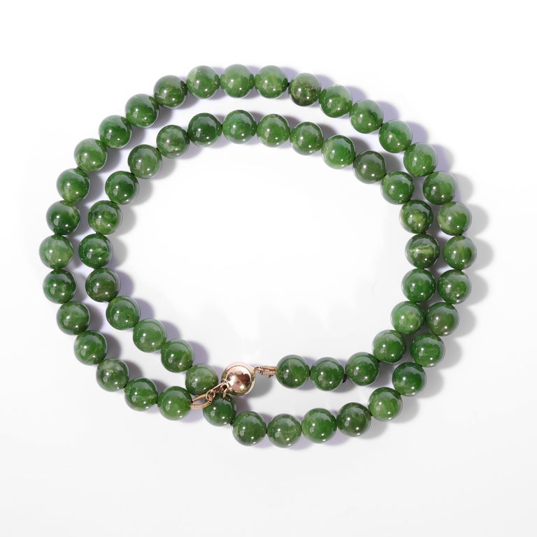 Classic Jade Necklace of Certified Natural Nephrite Beads For Sale at ...