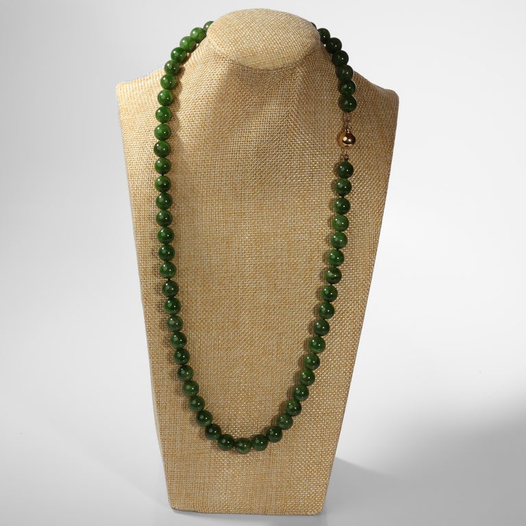 Classic Jade Necklace of Certified Natural Nephrite Beads For Sale at ...