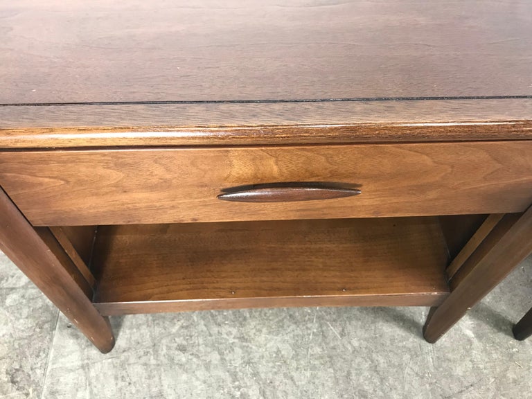 Classic Modernist Walnut Night Stands by Broyhill Premier at 1stDibs