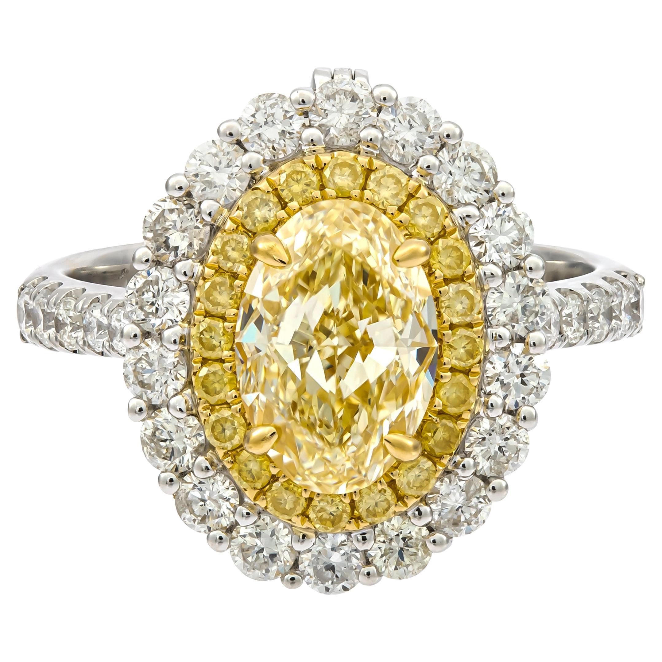 Classic Pear-Cut Yellow Diamond with Round-Cut White Diamond 18k TT ...
