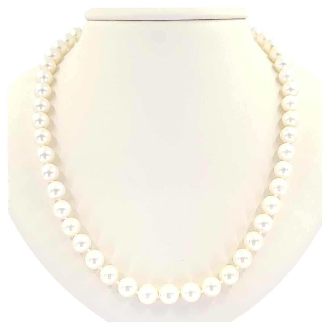 Classic Pearl Strand For Sale at 1stDibs