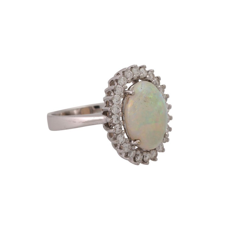 Classic Ring with Fine Opal For Sale at 1stDibs