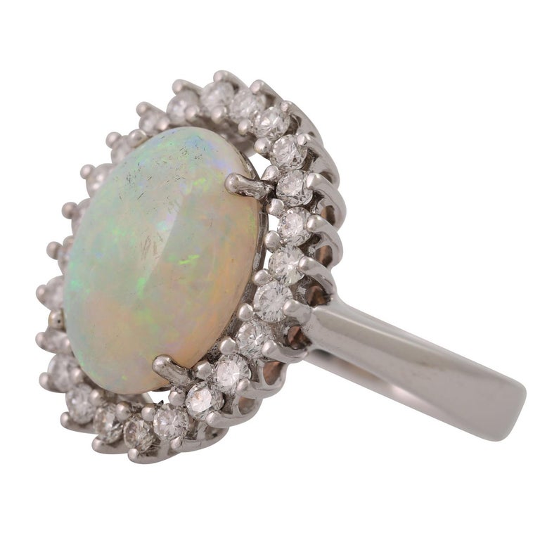 Classic Ring with Fine Opal For Sale at 1stDibs