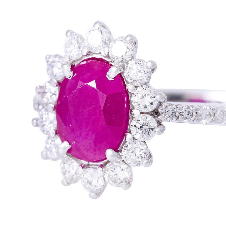 Classic Ring with Ruby and Diamonds For Sale at 1stDibs