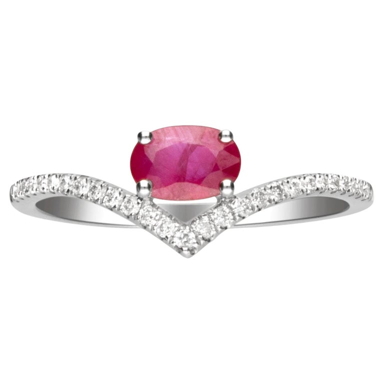 Bague classique en or blanc 14 carats avec rubis de taille ovale et ...