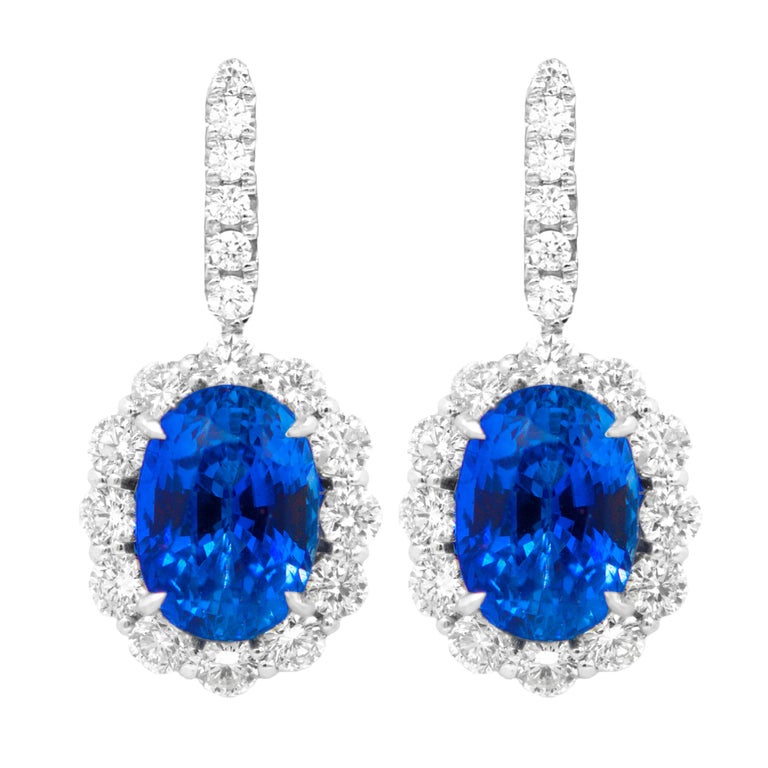 Classic Sapphire Diamond Earring with GIA Certified Violetish Blue ...