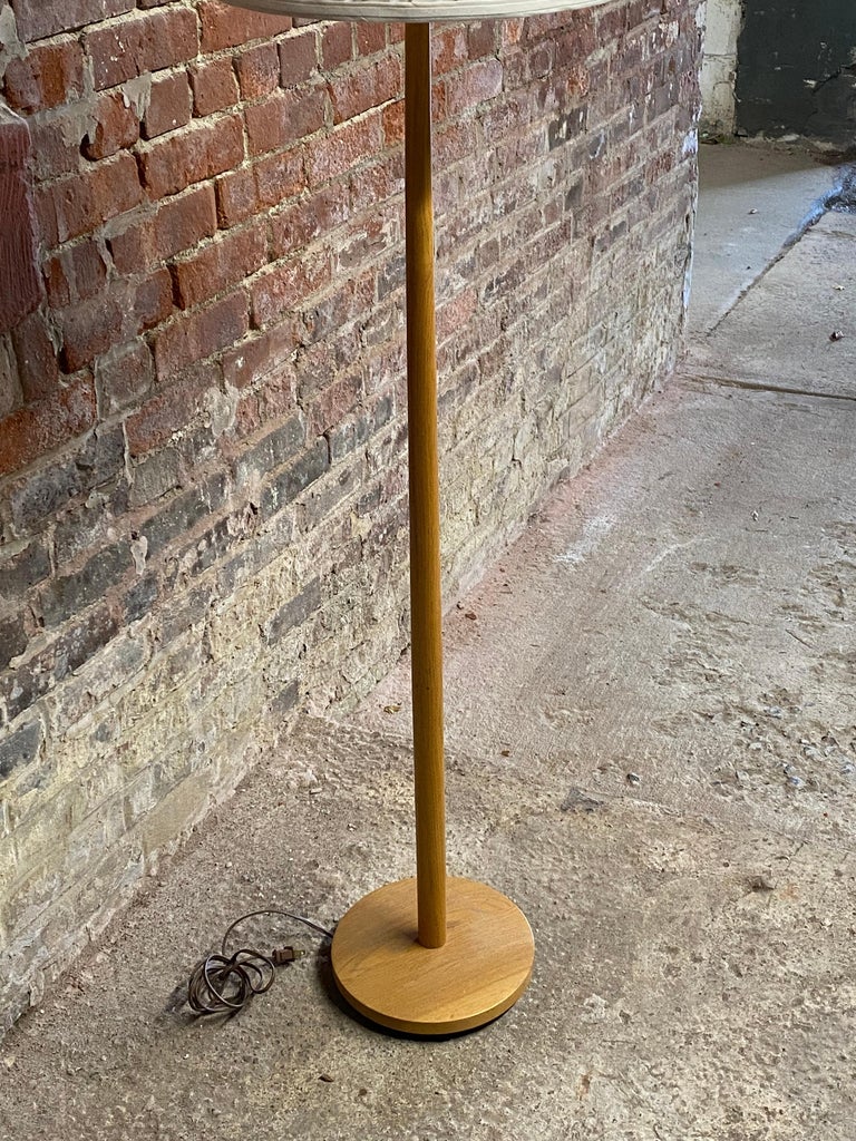 Classic Scandinavian Modern Oak Floor Lamp For Sale at 1stDibs