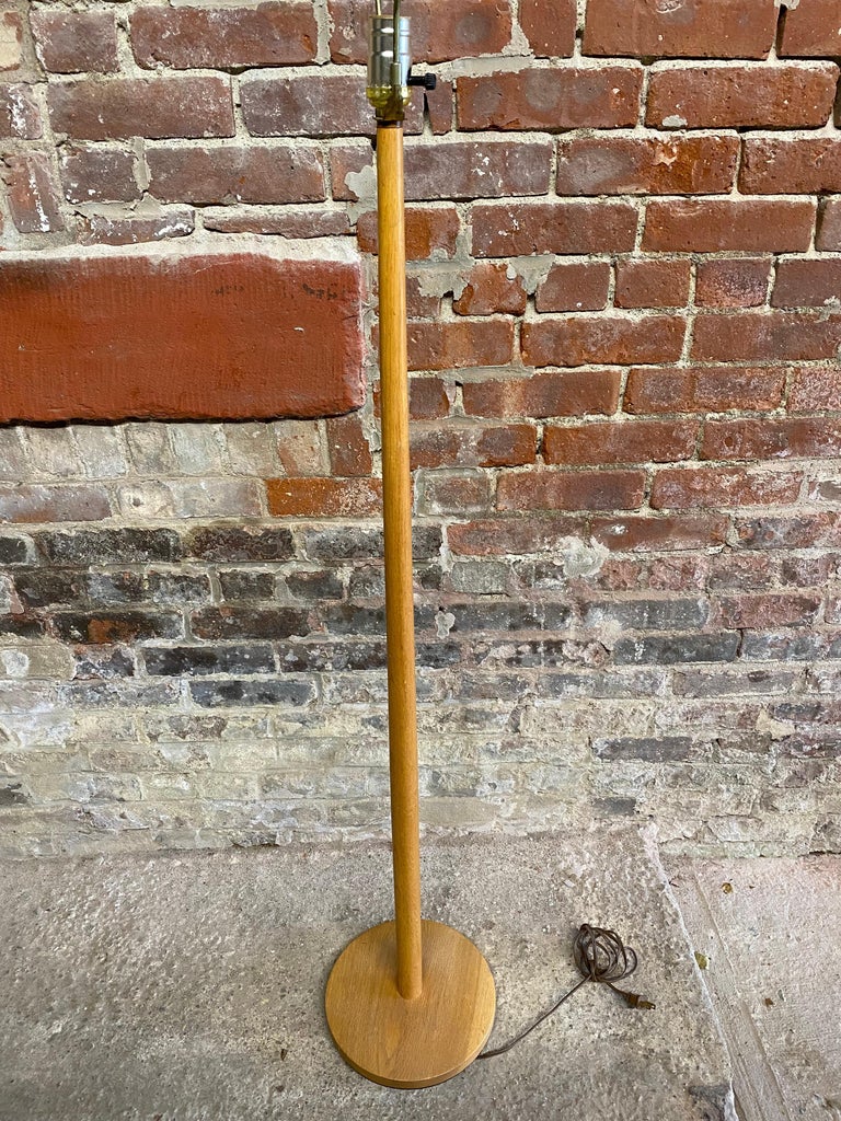 Classic Scandinavian Modern Oak Floor Lamp For Sale at 1stDibs