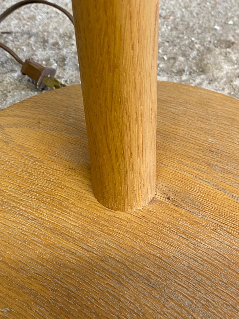 Classic Scandinavian Modern Oak Floor Lamp For Sale at 1stDibs