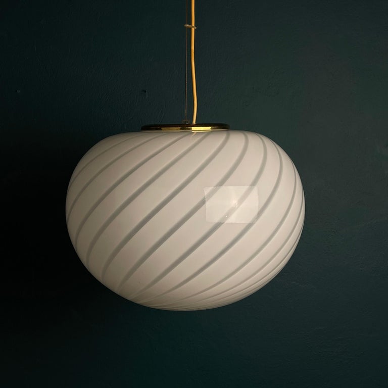 Classic Swirl Glass Pendant Lamp Italy 70s For Sale at 1stDibs