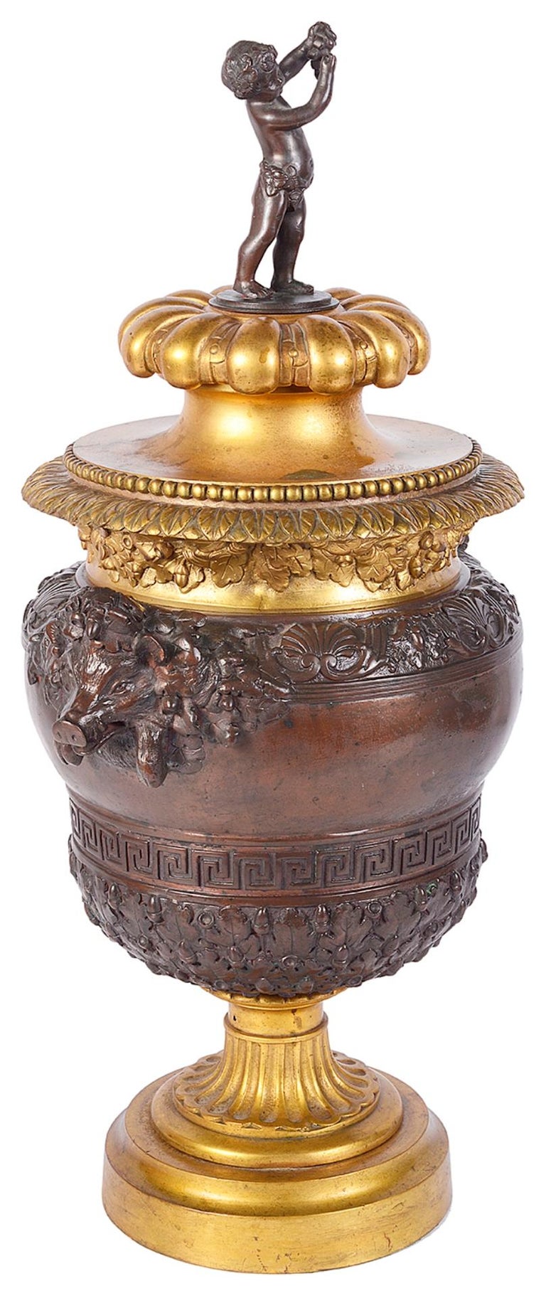 Classical 19th Century Italian Bronze Urn For Sale at 1stDibs