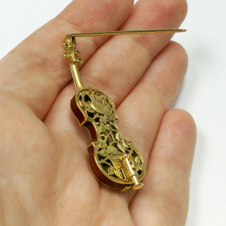 Classical Enamel Diamond 18 Karat Yellow Gold Violin Brooch For Sale at ...