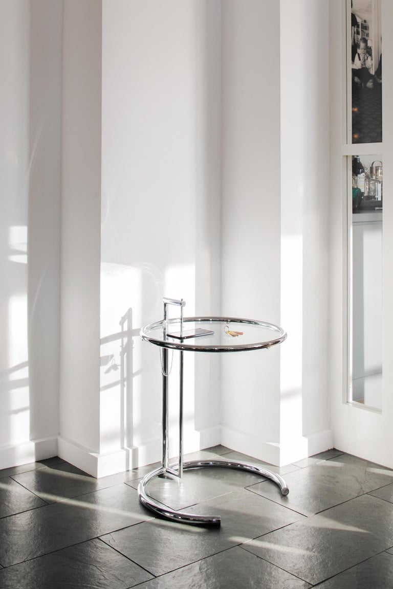 ClassiCon Adjustable Table E 1027 in Chrome and Crystal by Eileen Gray ...