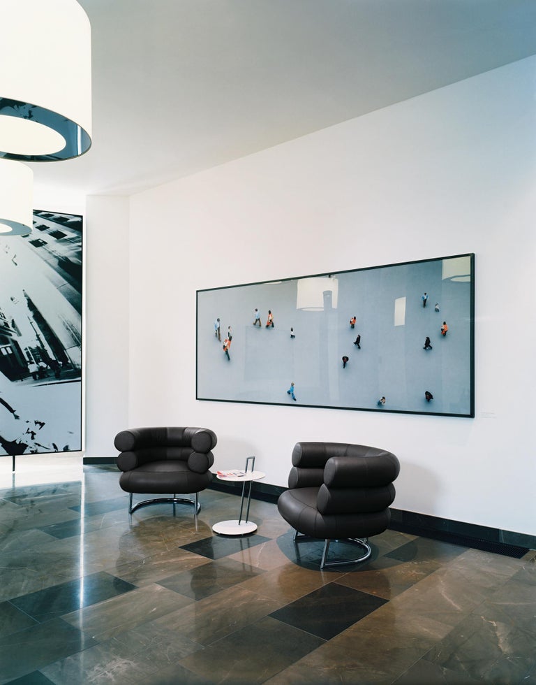 ClassiCon Occasional Round Side Table in White by Eileen Gray For Sale ...