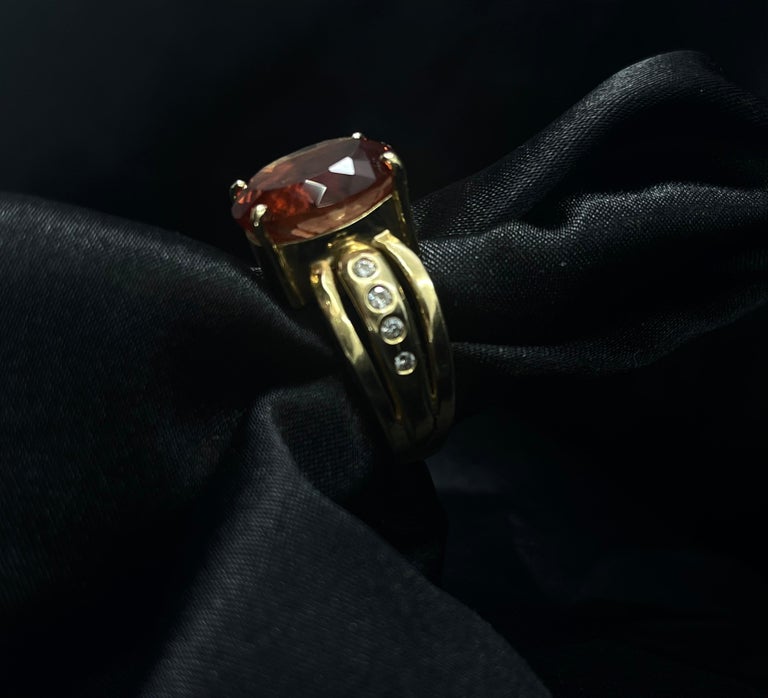 Classy Orange Beryl and Diamond Ring, 14k Gold For Sale at 1stDibs