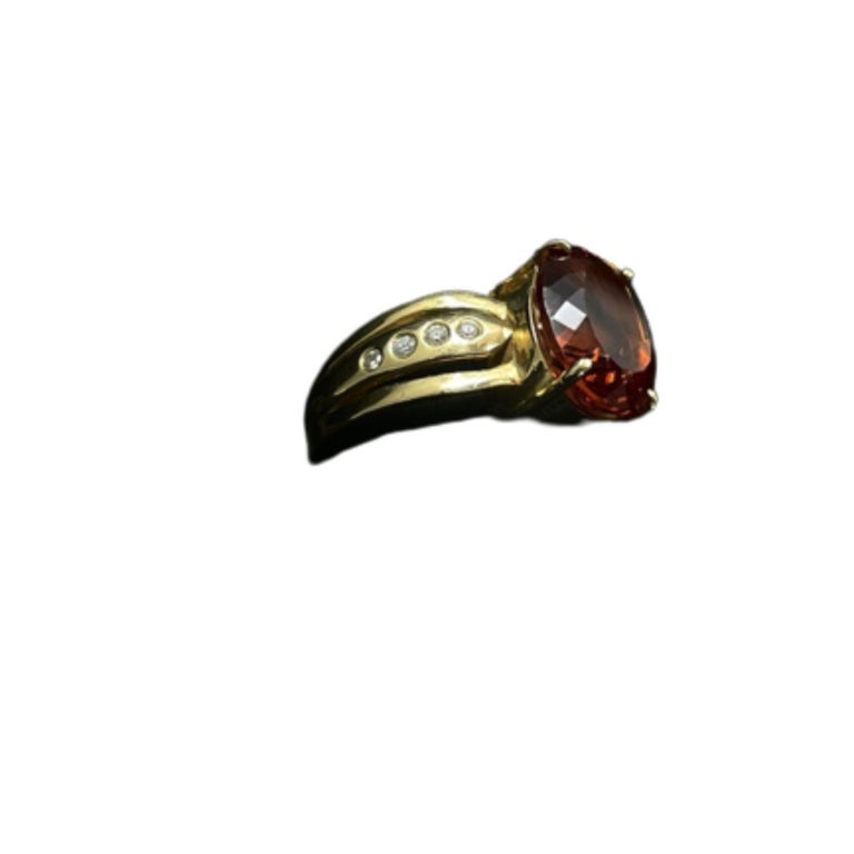 Classy Orange Beryl and Diamond Ring, 14k Gold For Sale at 1stDibs