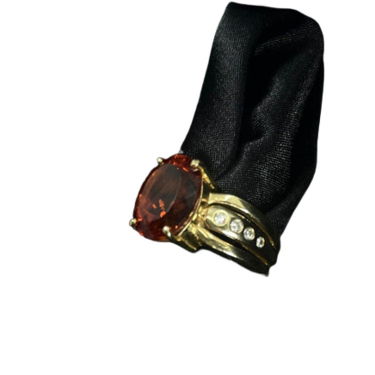 Classy Orange Beryl and Diamond Ring, 14k Gold For Sale at 1stDibs