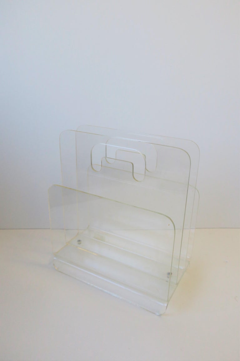 '70s Modern Clear Acrylic Lucite Magazine Holder Stand, 1976 For Sale ...