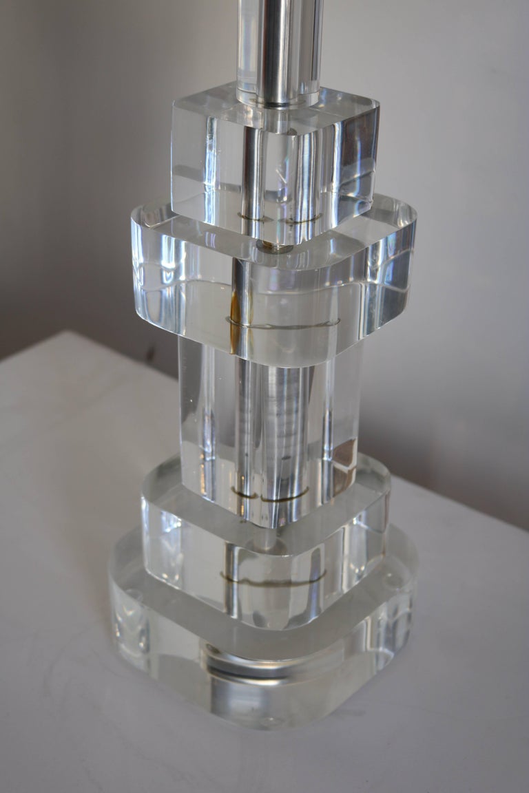 Clear Lucite Table Lamp For Sale at 1stDibs