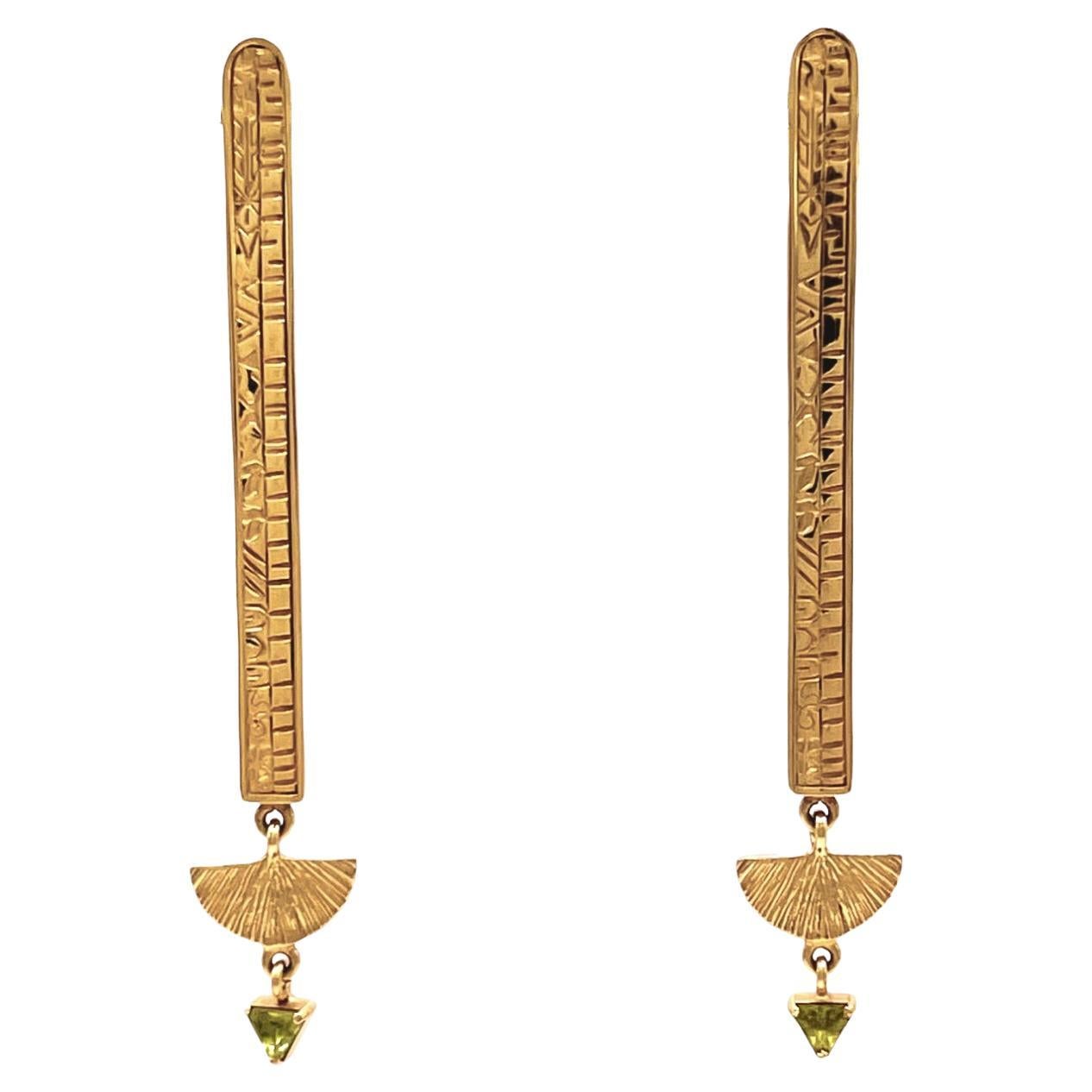 Osiris Cuff in 14k Yellow Gold: a Modern Tribute to Ancient Egypt For Sale at 1stDibs