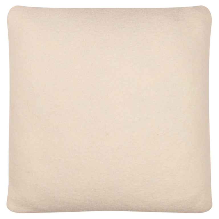 Cloud Midi, Bouclé, 60 x 60 cm, 100% Wool For Sale at 1stDibs