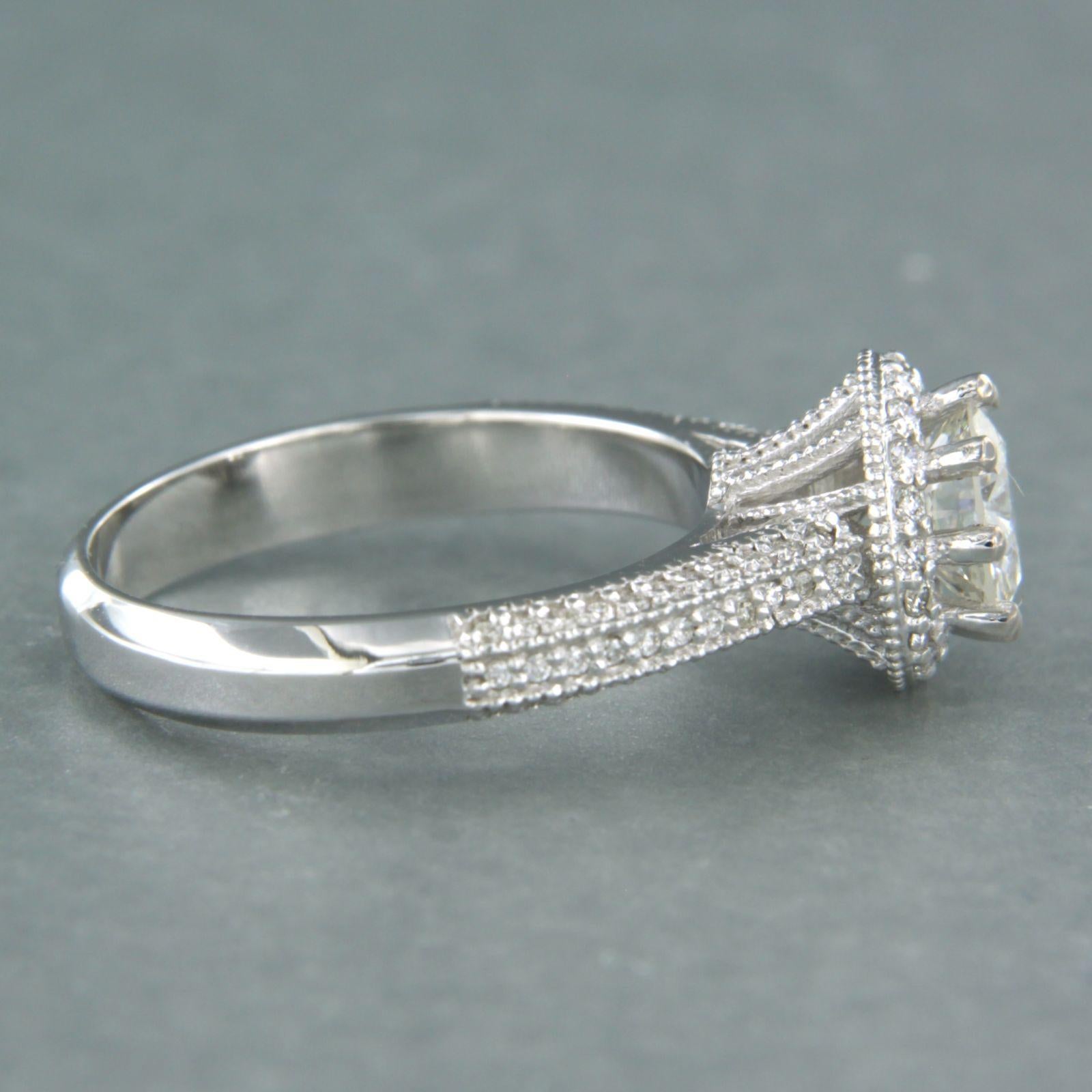 Cluster ring and diamonds with IGI exam For Sale at 1stDibs