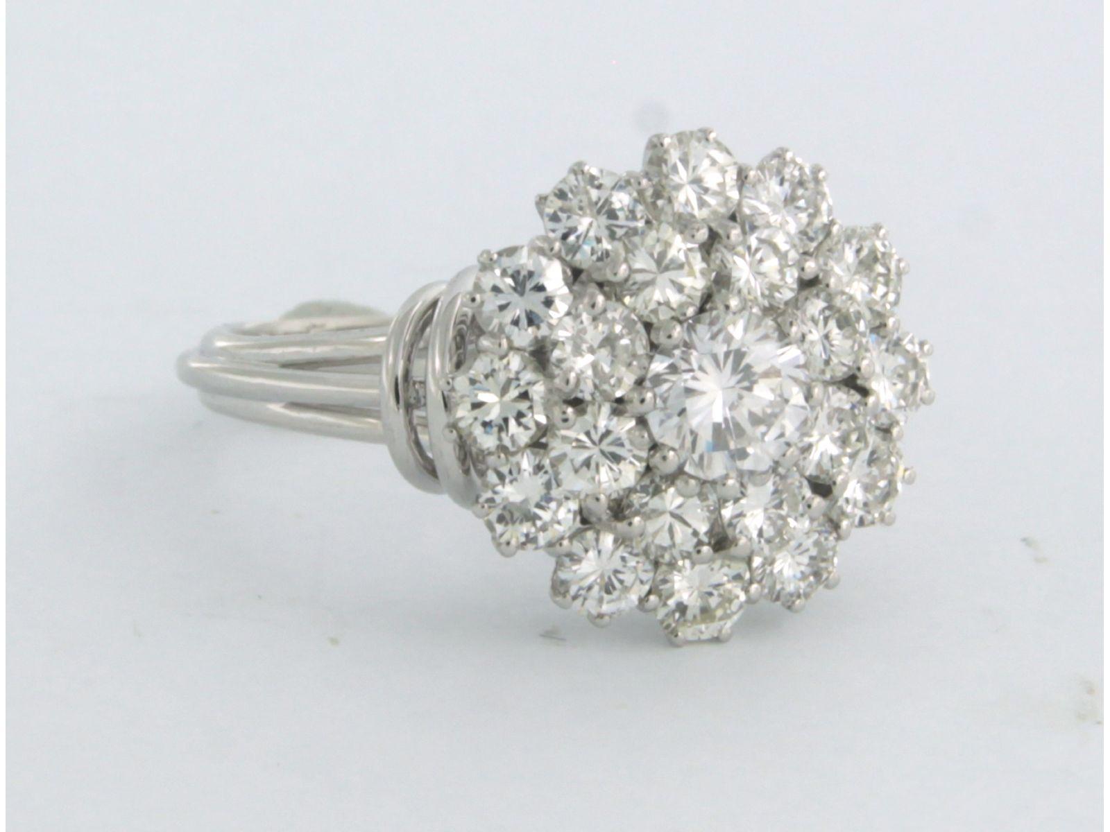 Cluster Ring set with diamonds 14k white gold For Sale at 1stDibs