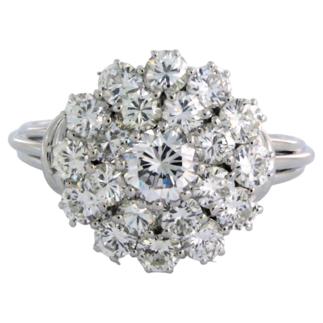 Cluster ring with sapphire and diamonds 14k yellow gold For Sale at 1stDibs