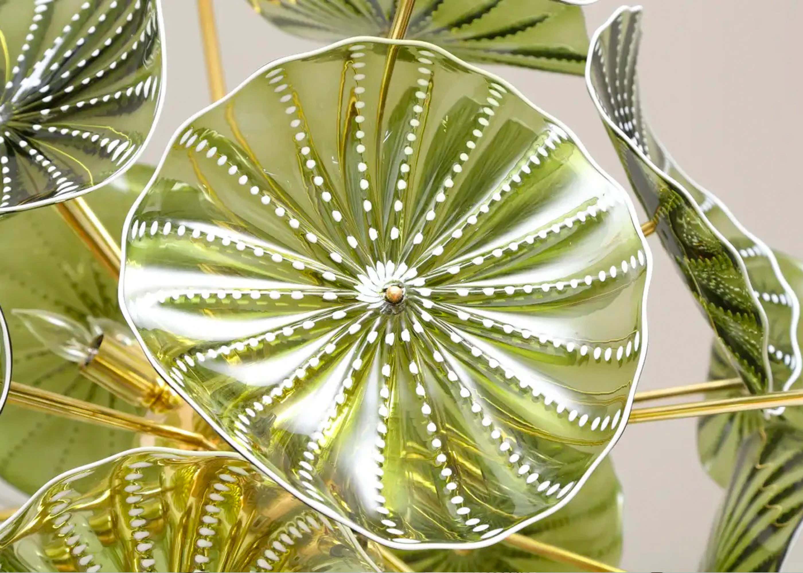 1stDibs: arredi moderni e di antiquariato, gioielli, moda e arte