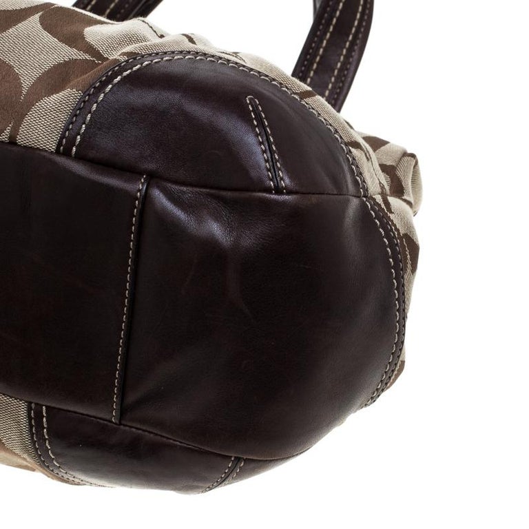 Coach Beige/Brown Signature Canvas and Leather Kiss Lock Shoulder Bag ...