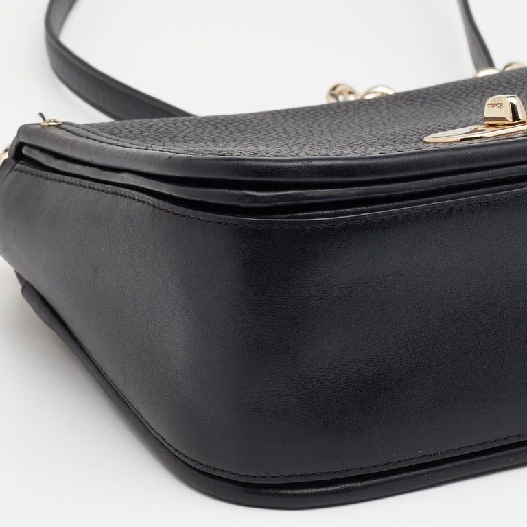 Coach Black Leather Swagger Shoulder Bag For Sale at 1stDibs