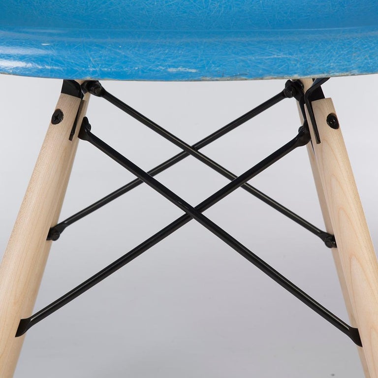 Cobalt Blue Herman Miller Eames DSW Side Shell Chair For Sale at 1stDibs