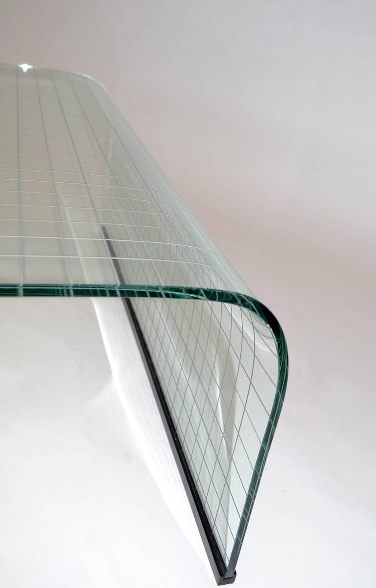 Coffee Table in Curved Plate Glass by Fiam at 1stDibs