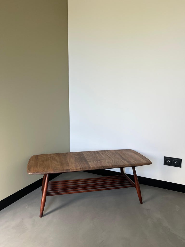 Coffee Table in Elm for Ercol, by Lucian Ercolani, 1960's For Sale at ...