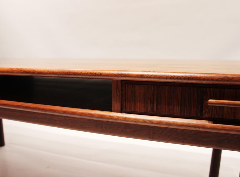 Coffee Table in Rosewood with Curved Edges of Danish Design from the ...